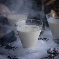 Liquid Ghost Halloween Cocktail #HolidayFoodParty