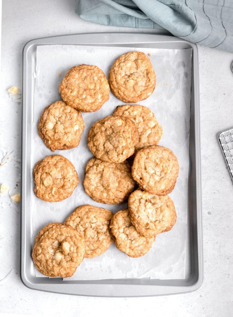 Holiday Piña Colada Cookies | Pineapple and Coconut